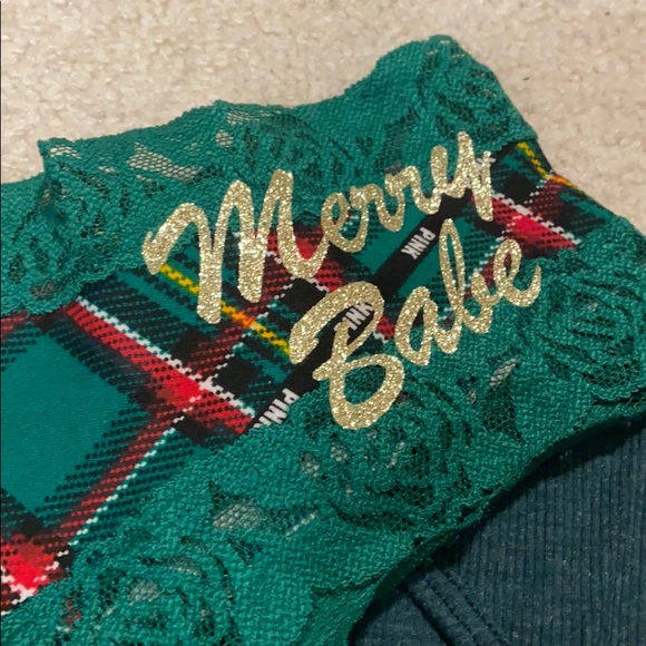 PINK Victoria's Secret | Intimates & Sleepwear | Four Victorias Secret ...